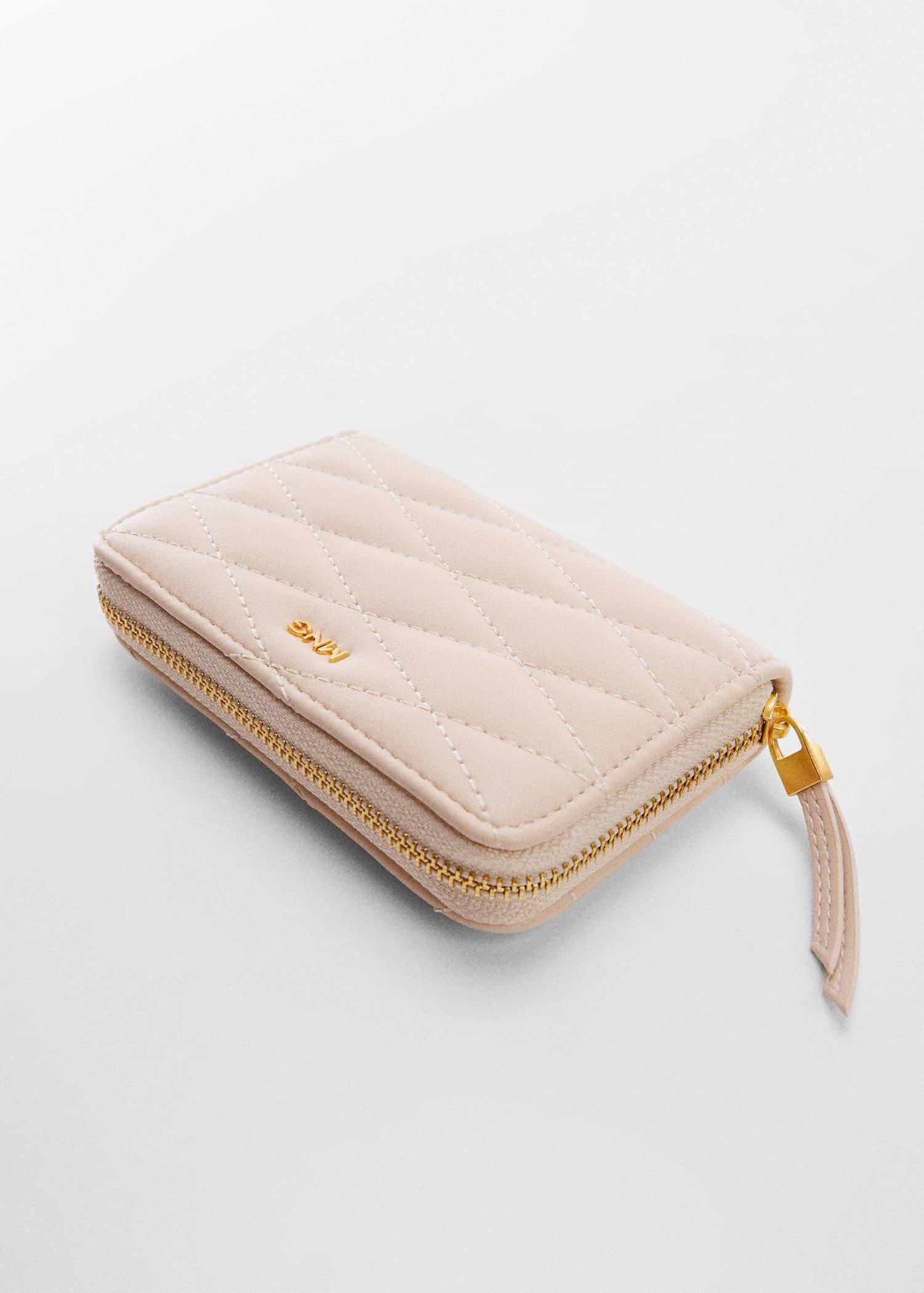 Mango White Padded Logo Wallet | Azadea Lebanon