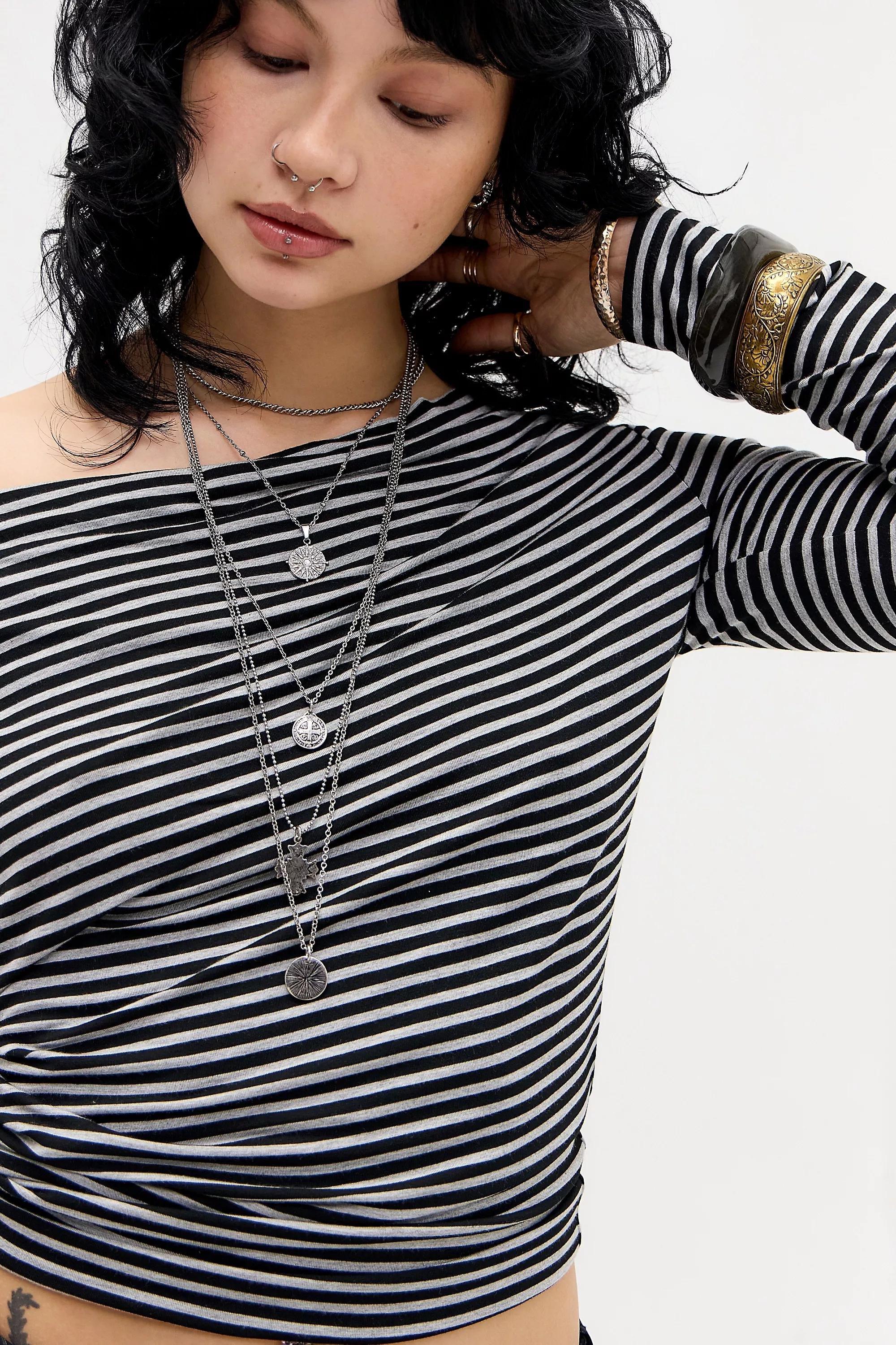 Urban Outfitters BLACK PATTERN Silence + Noise Cowl Neck Long Sleeve T ...
