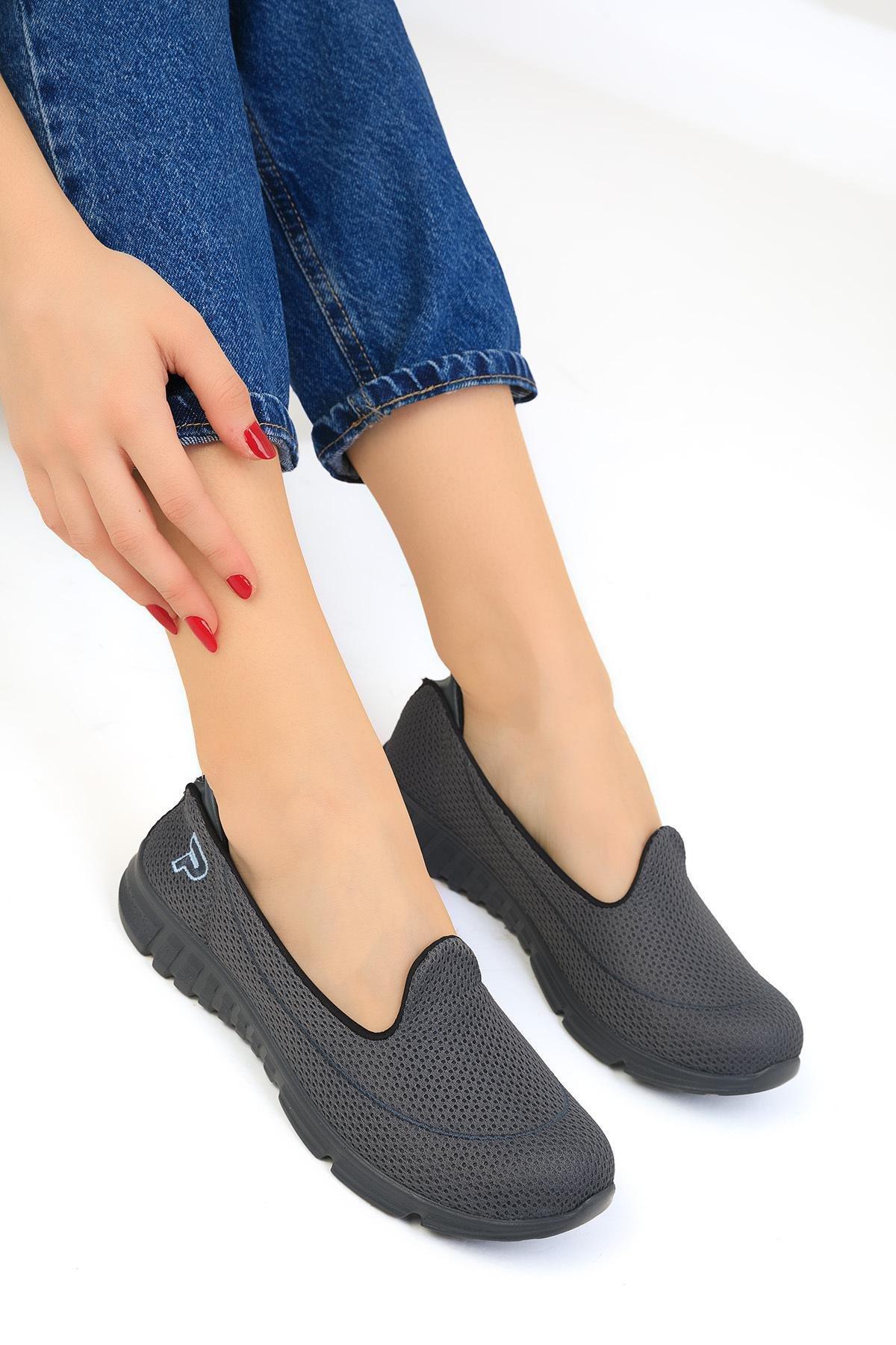 SOHO Grey Flat Sneakers | Azadea Lebanon